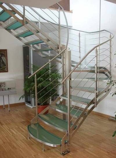 Escadas em Aço Inox Sob Medida | Serralheria em Contagem e BH