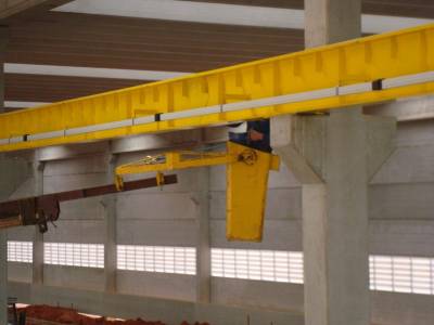 Vigas em Concreto Protendido e Armada: Soluções para Cobertura e Apoio ...